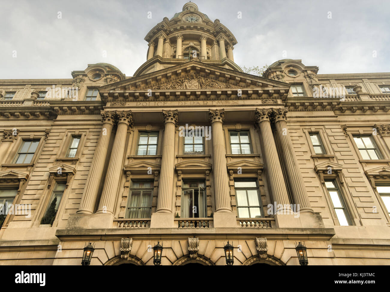 Police headquarters building hi-res stock photography and images - Alamy