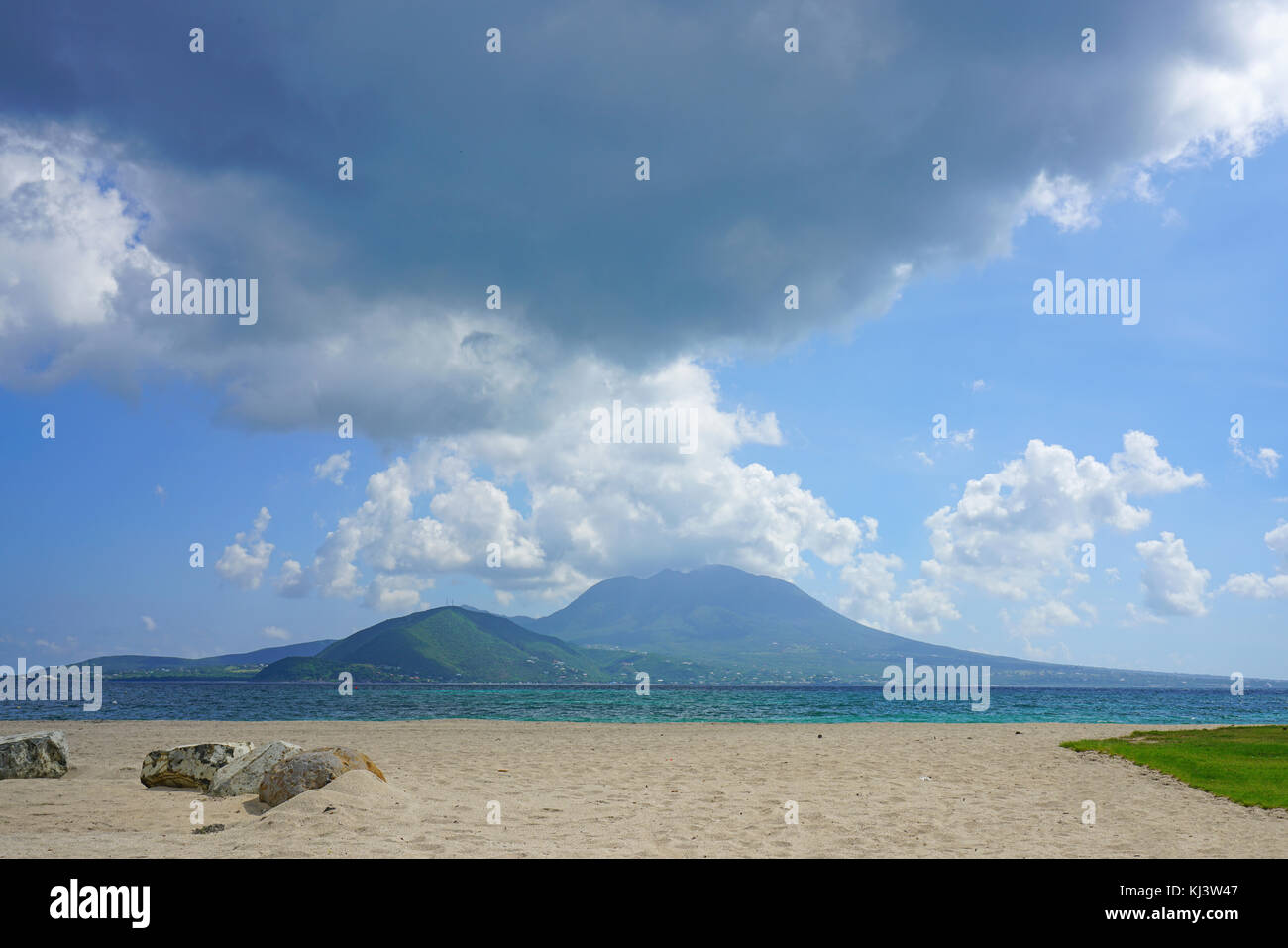 Nevis peak volcano hi-res stock photography and images - Alamy