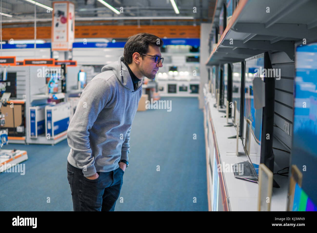 Domestic appliances hi-res stock photography and images - Alamy