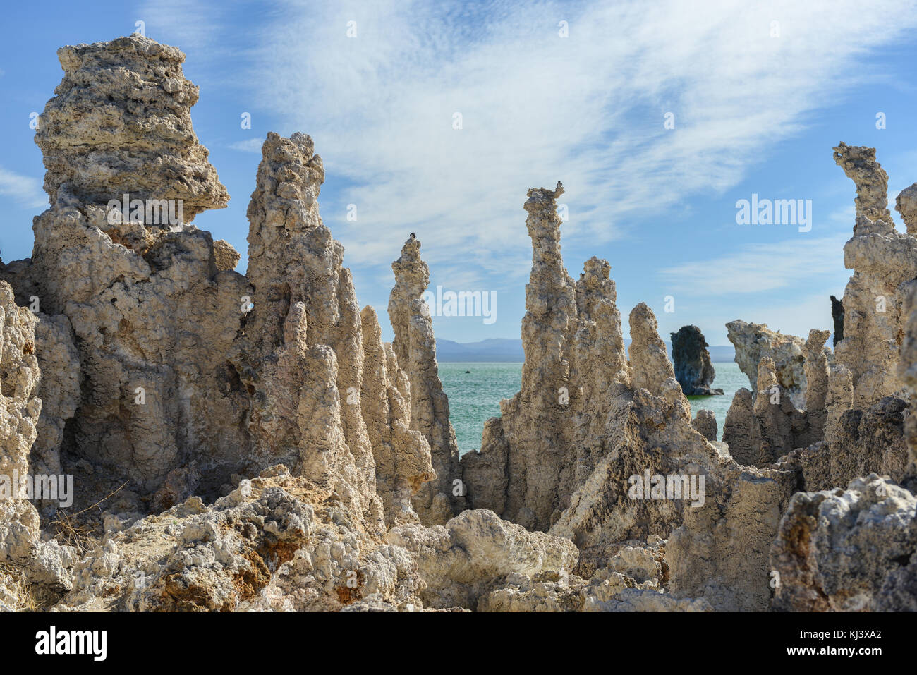 Tufa Formation in Mono Lake Tufa State Natural Reserve, California ...