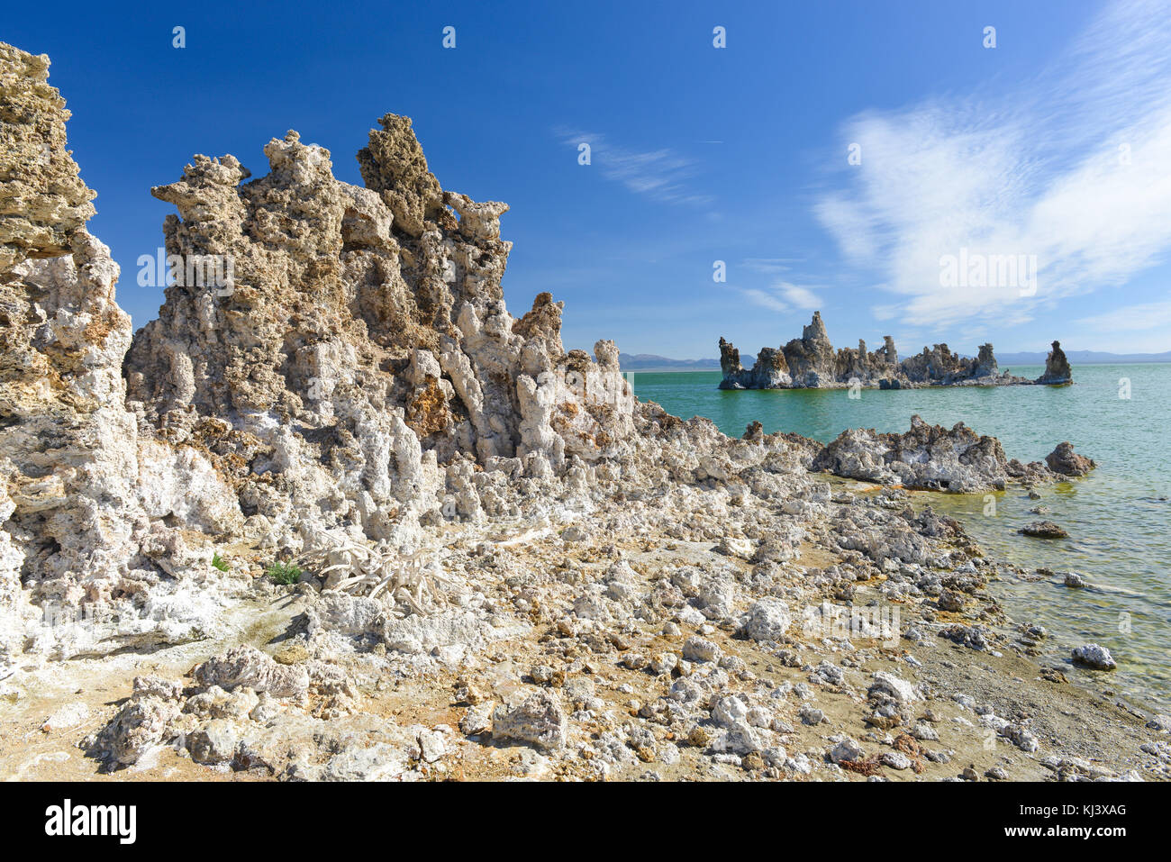 Tufa Formation in Mono Lake Tufa State Natural Reserve, California ...