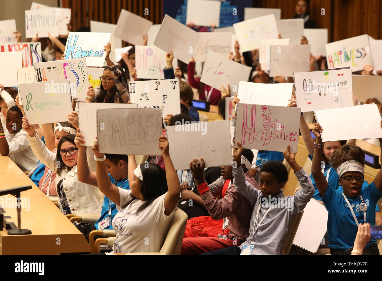 Manhattan, United States. 20th Nov, 2017. Kids Take Over the United ...