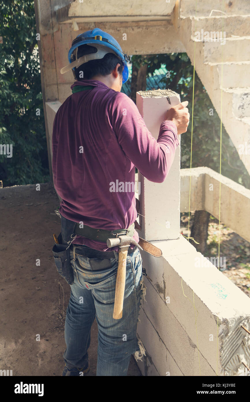 Wite brick wall hi-res stock photography and images - Alamy