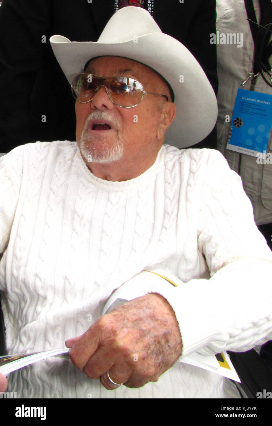 Tony Curtis (June 3, 1925 — September 29, 2010) was an American film ...