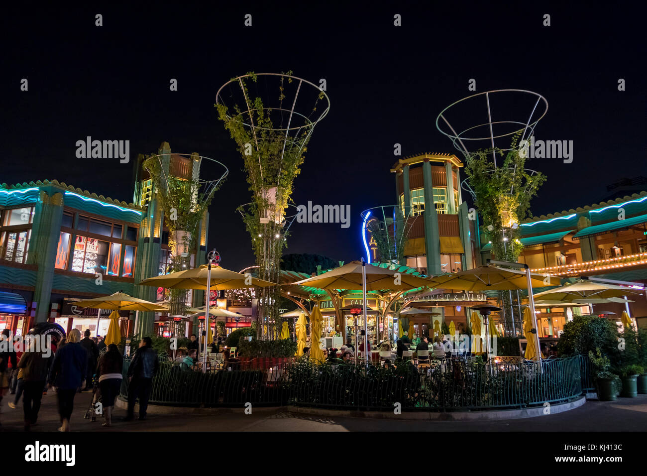 Anaheim, NOV 11: Bar in the famous Downtown Disney District, Disneyland ...