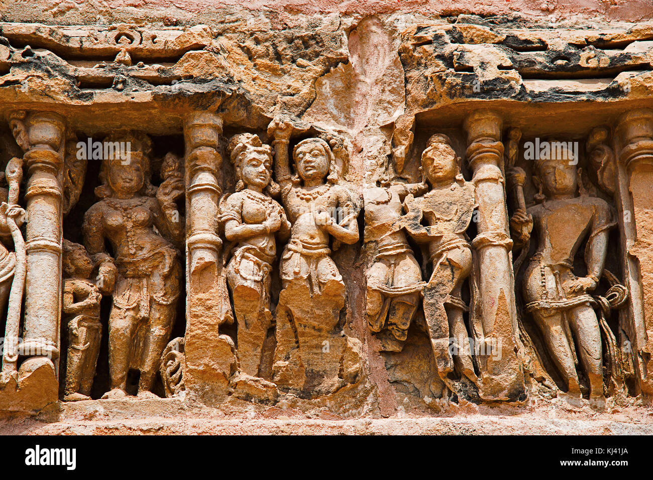 Carving details of the ruins of Kirti Toran, Vadnagar, Gujarat, India ...