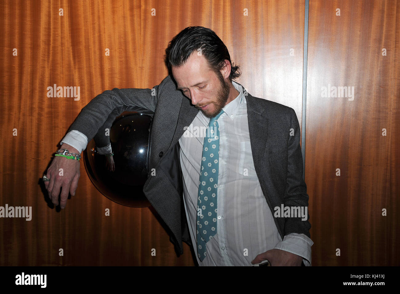 MIAMI BEACH, FL - JANUARY 19: Velvet Revolver and Stone Temple Pilots ...