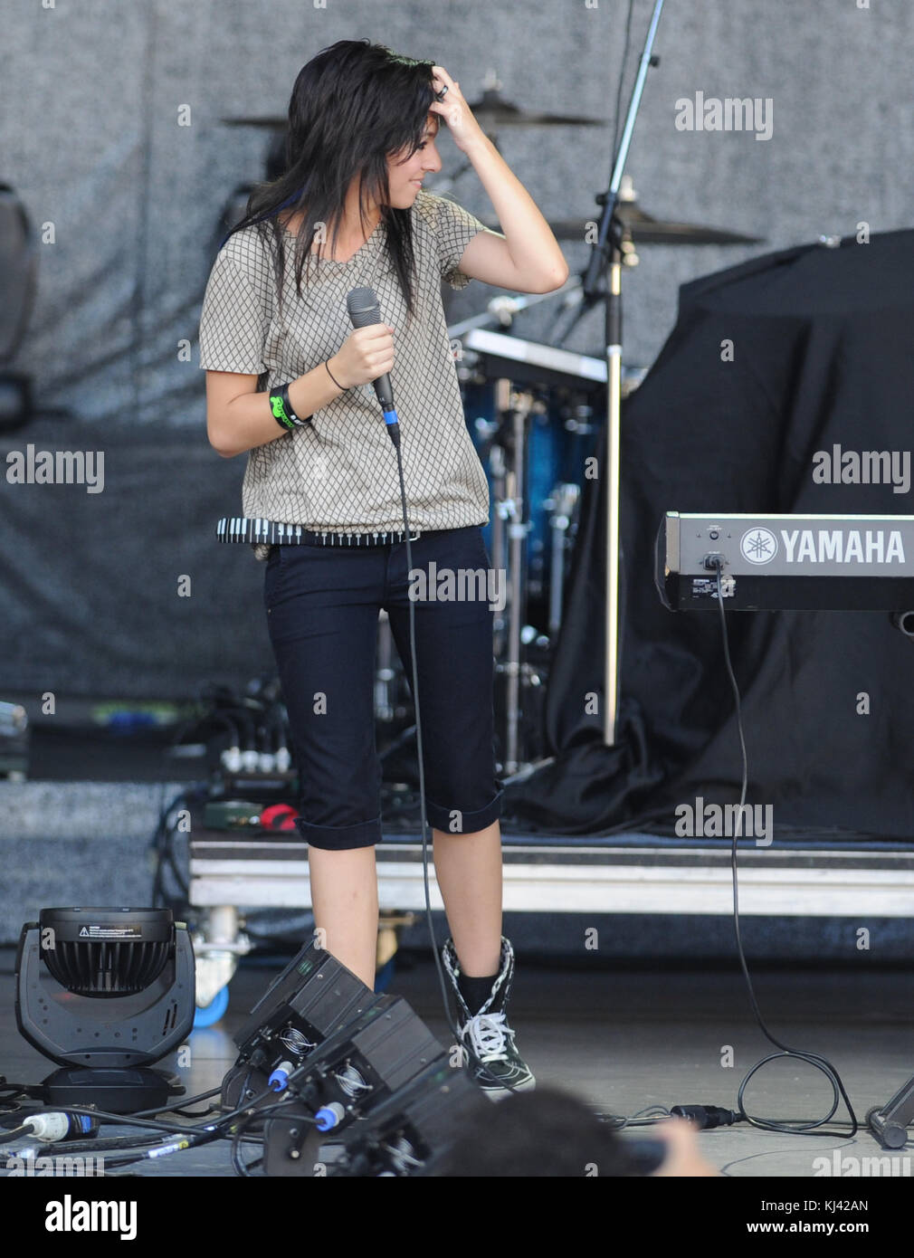 BOCA RATON, FL - JULY 28: Singer Christina Grimmie preforms at the ...