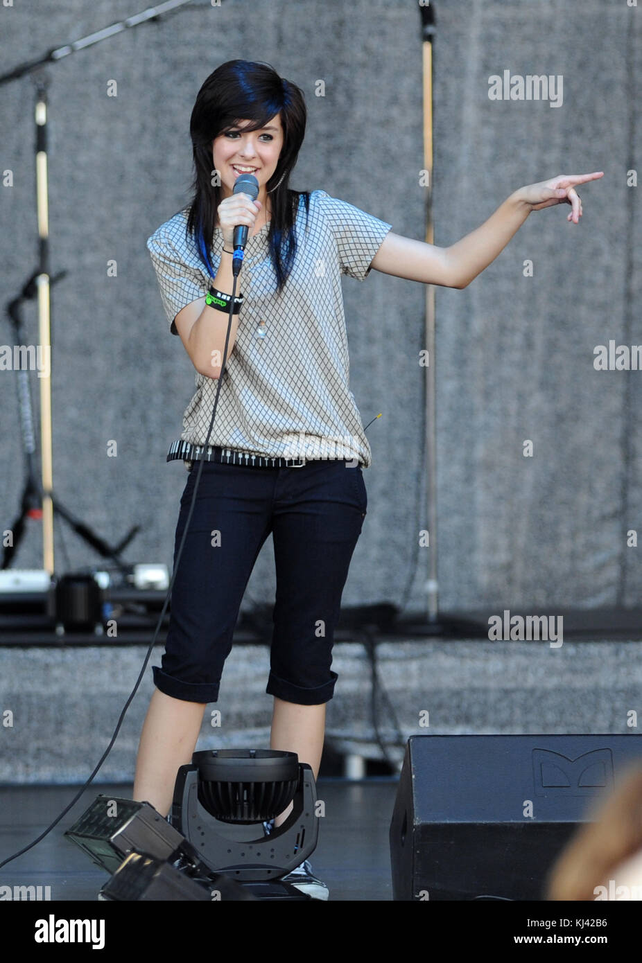 BOCA RATON, FL - JULY 28: Singer Christina Grimmie preforms at the ...