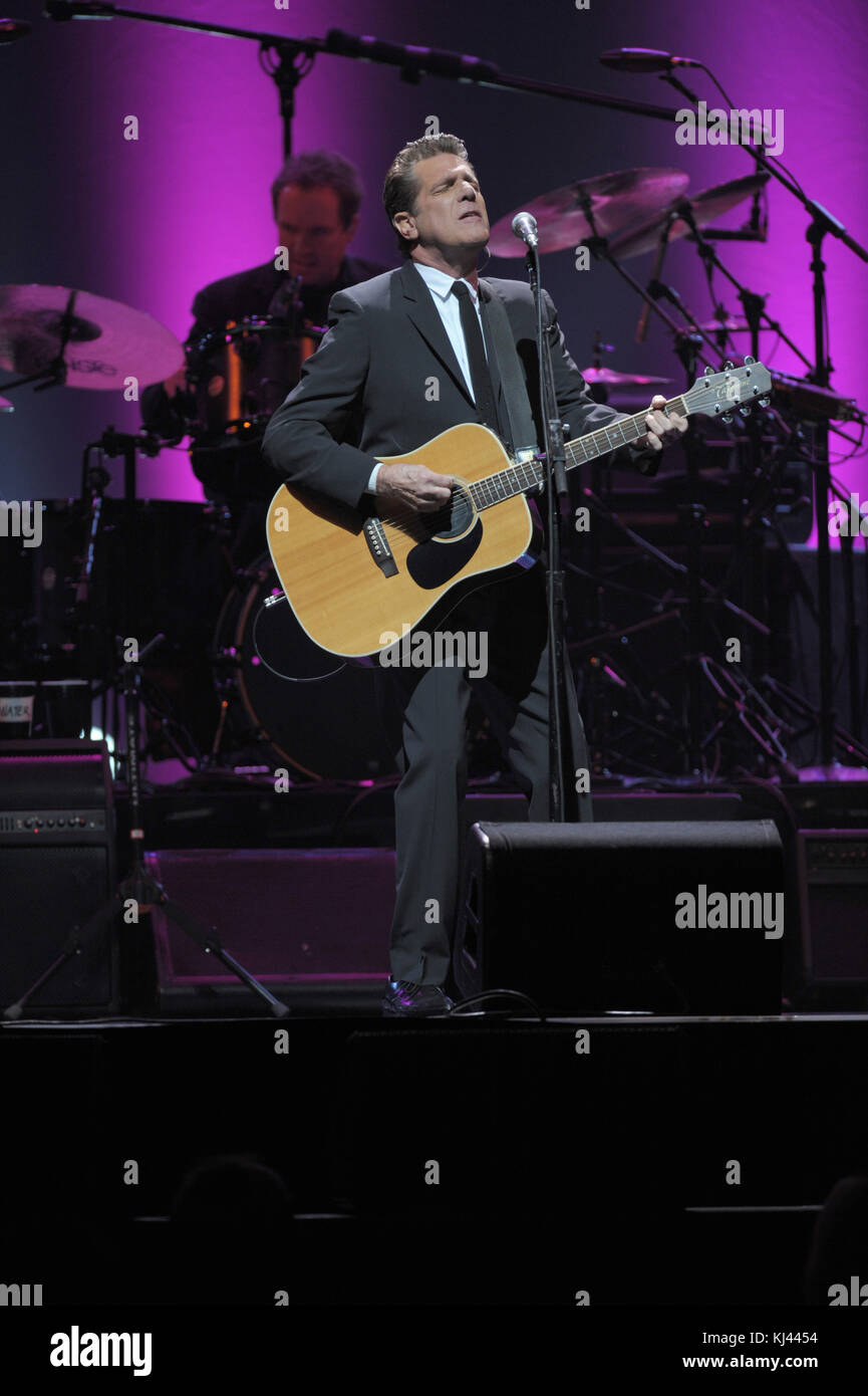 SUNRISE, FL - JANUARY 26: Glenn Frey of The Eagles perform live on the ...