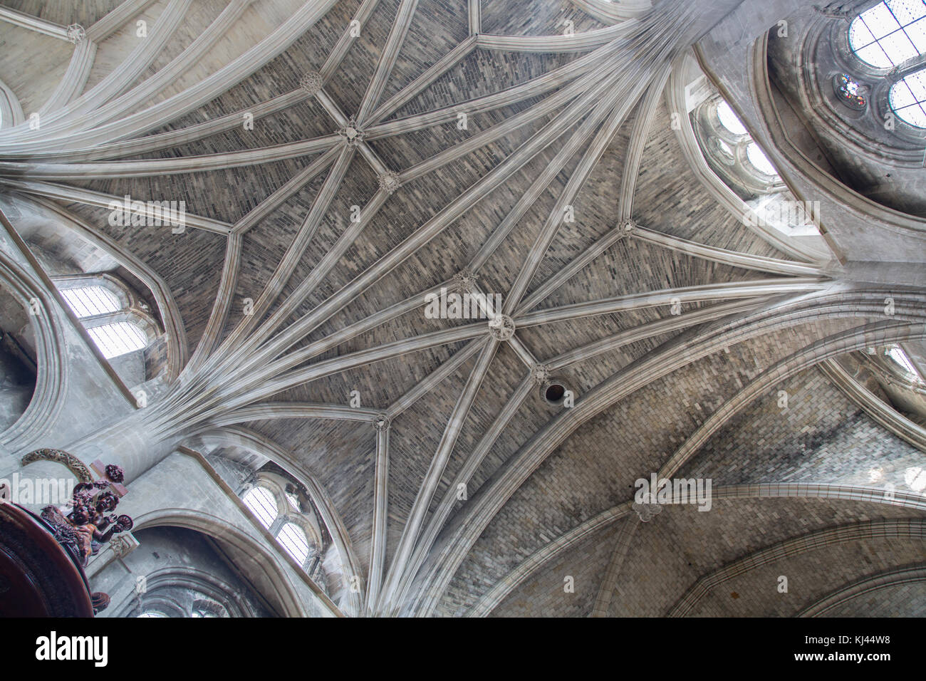Ceiling of Cathedral Church, Bordeaux, France Stock Photo - Alamy