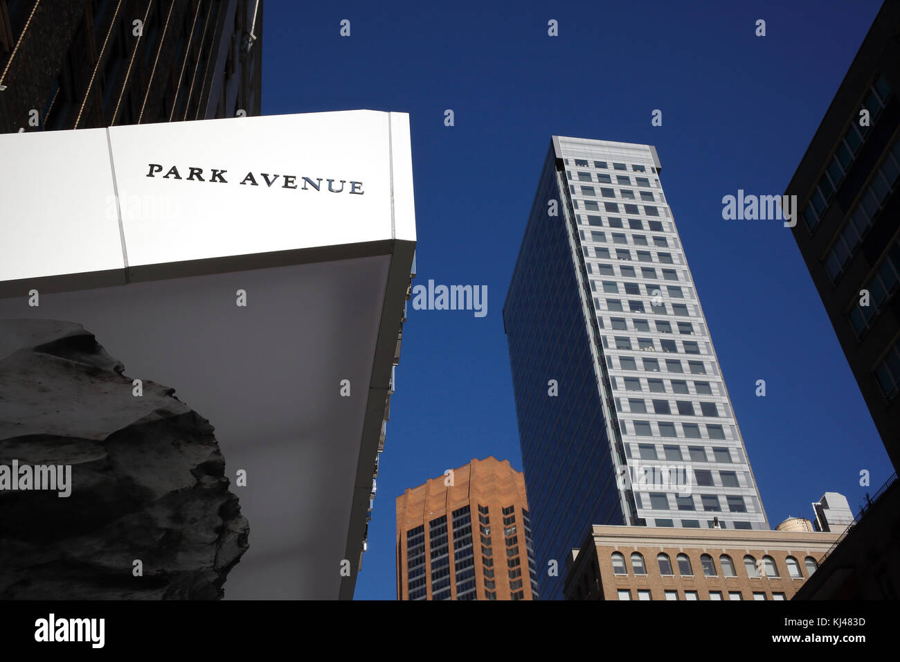 Horizontal Landscape Park Avenue High Resolution Stock Photography and ...