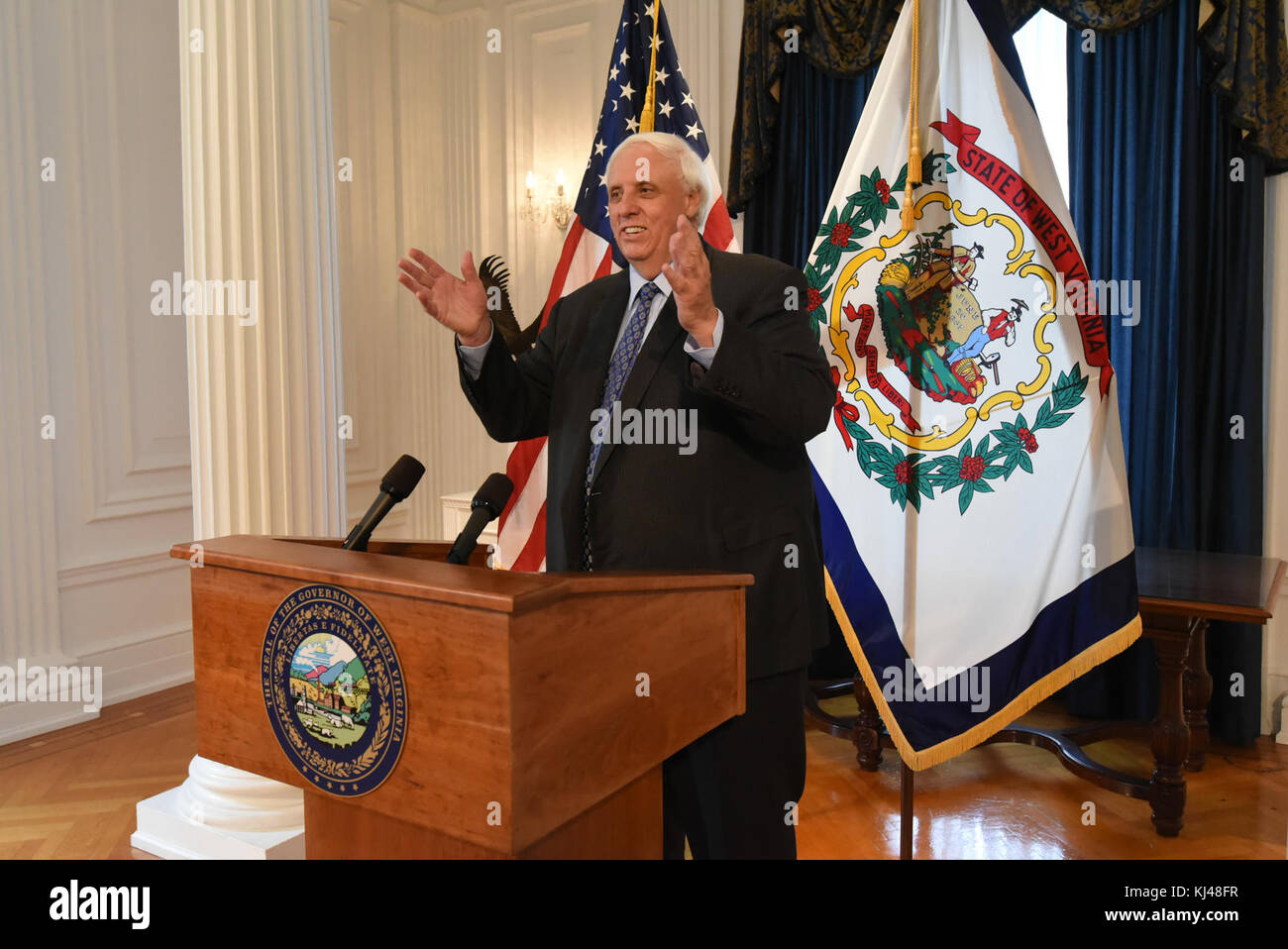 Jim Justice DSC 0764 (33859240825 Stock Photo - Alamy