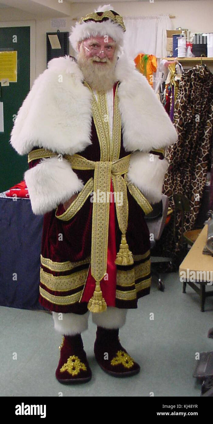 Old fashioned traditional school hi-res stock photography and images ...