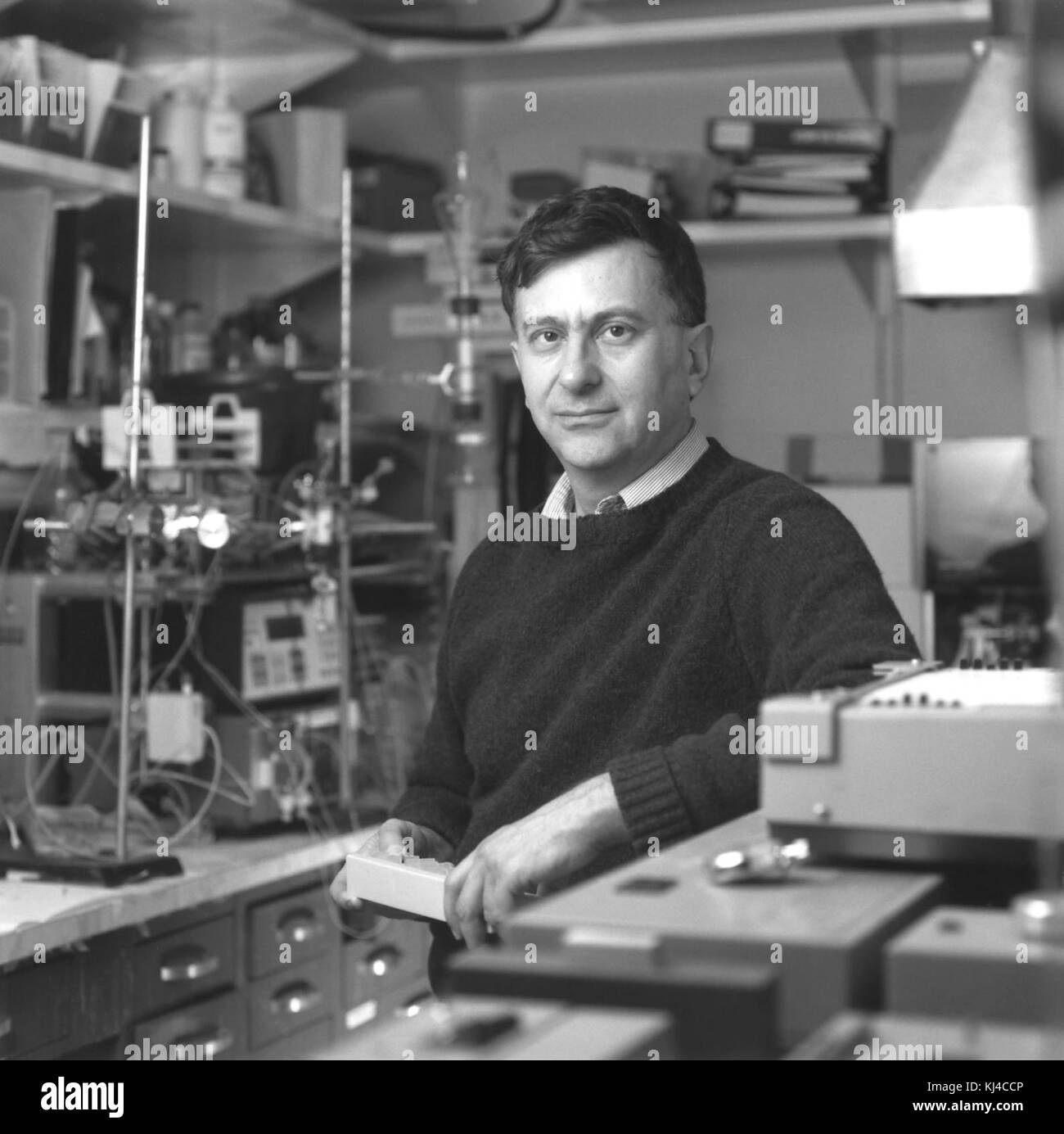 Ernest hamel hi-res stock photography and images - Alamy