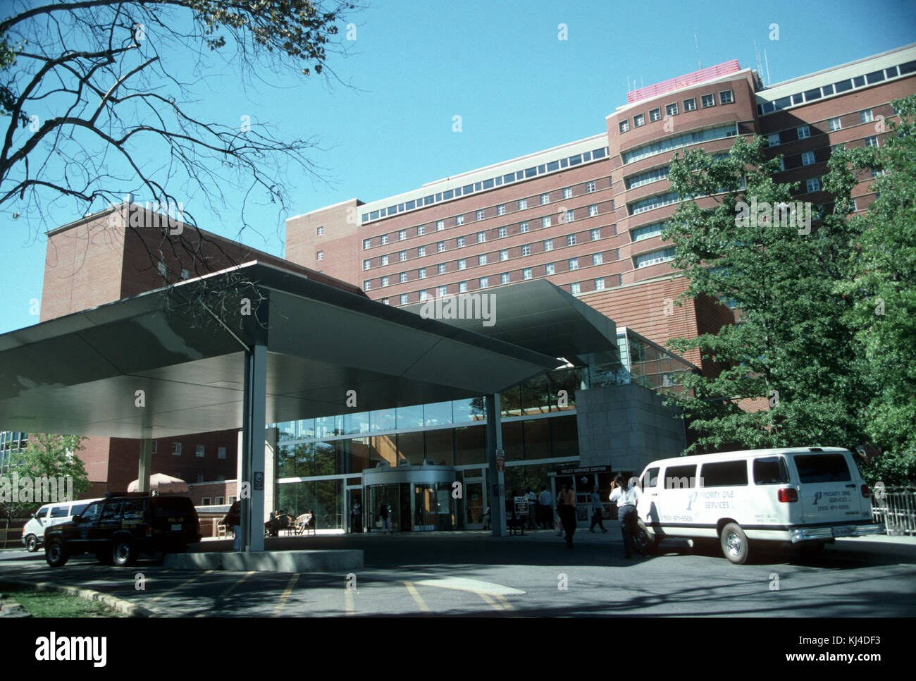 NIH building 10 (11 Stock Photo - Alamy