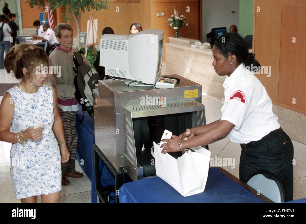 NIH building 10 lobby (4 Stock Photo - Alamy
