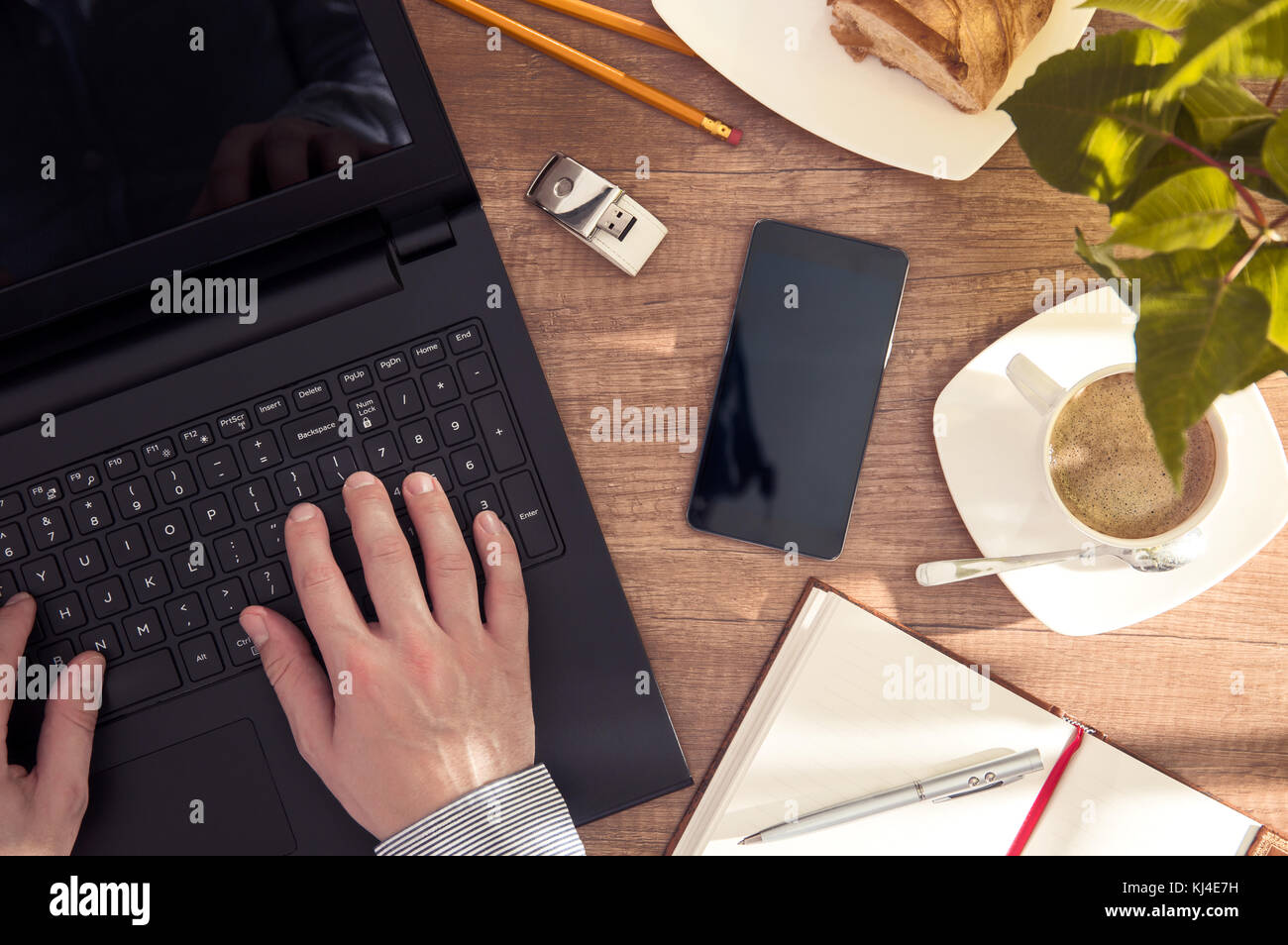 Close up to a businessman desk at work Stock Photo - Alamy