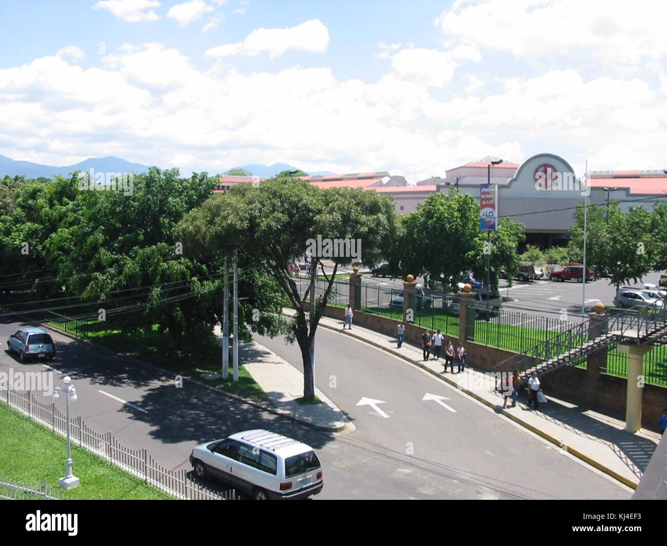 Metrocentro Santa Ana Stock Photo - Alamy