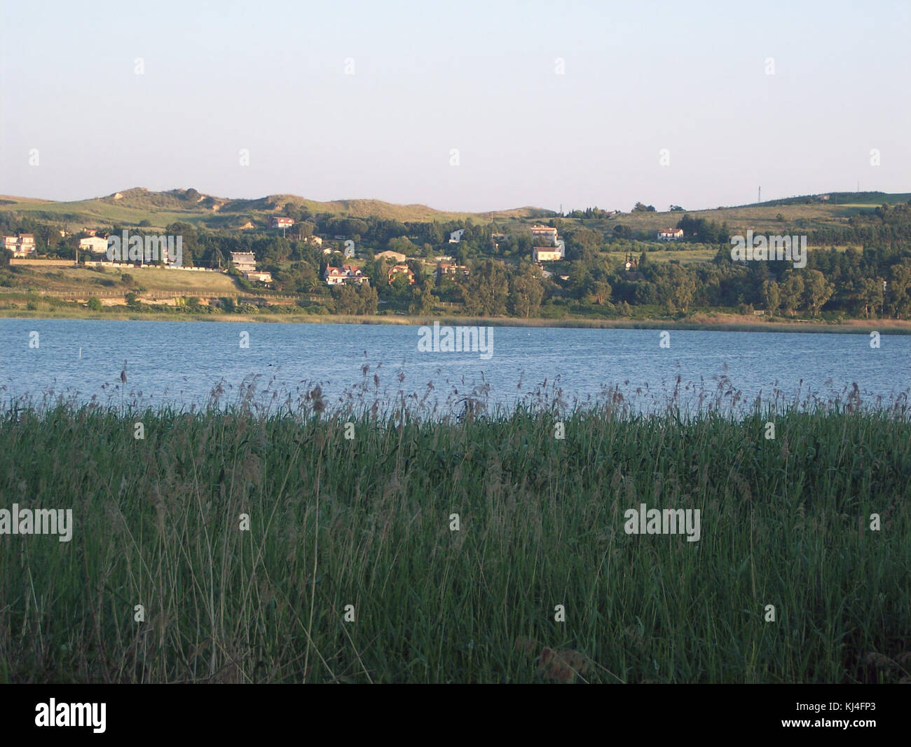 Lago di pergusa hi-res stock photography and images - Alamy