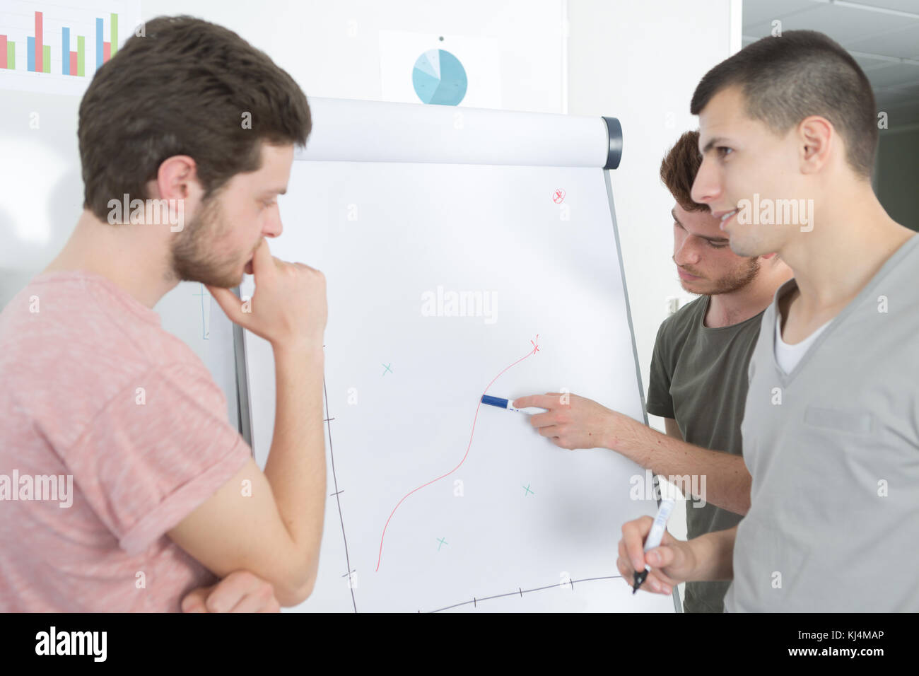 meeting discussion talking sharing ideas Stock Photo - Alamy