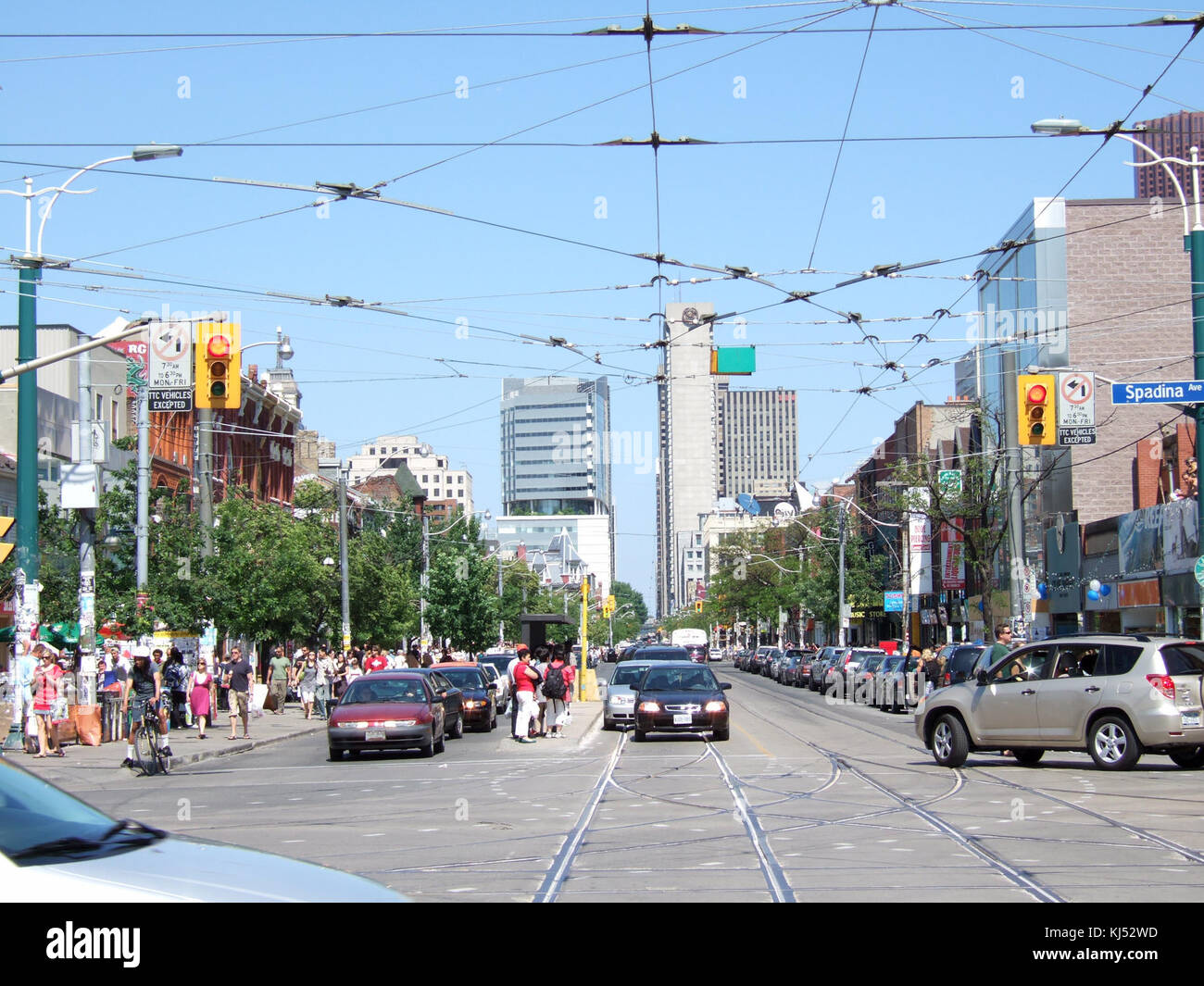 Queen St Toronto Stock Photo - Alamy