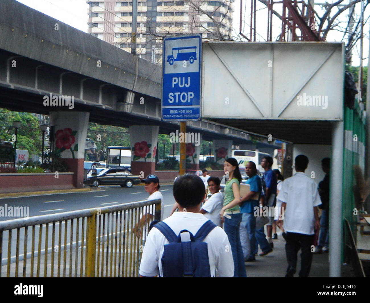 Jeepney stop hi-res stock photography and images - Alamy