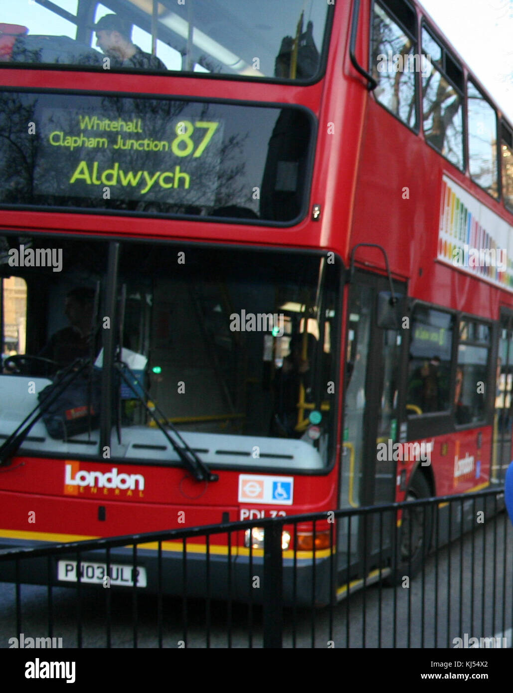 London General bus route 87 April 2007 Stock Photo - Alamy