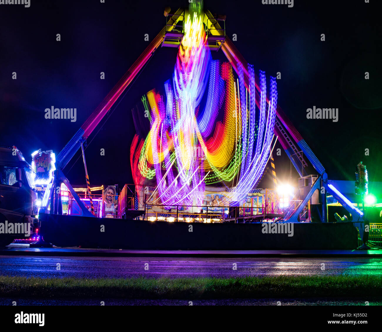 Fair ground rides Stock Photo - Alamy