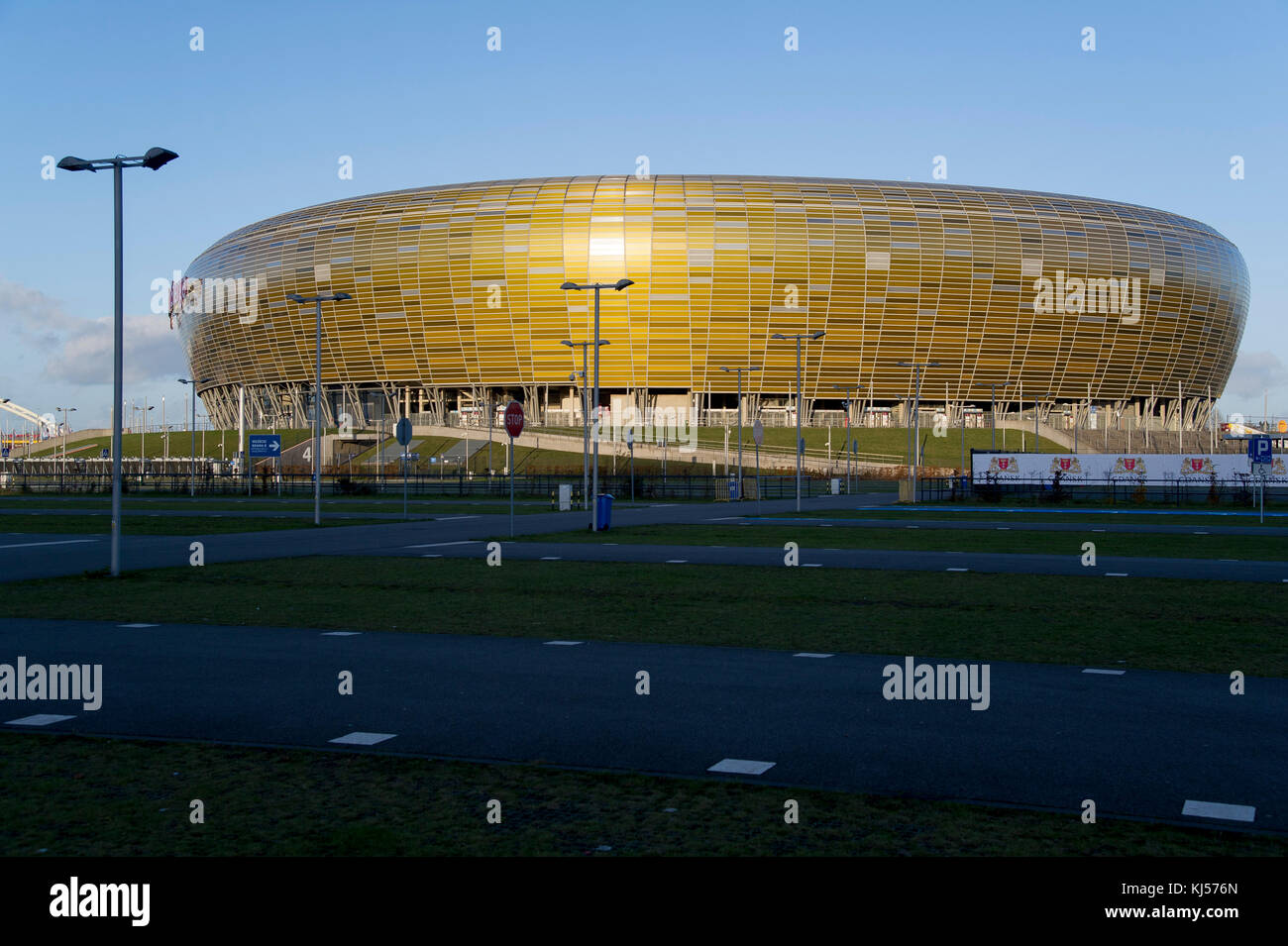 Football stadium specific hi-res stock photography and images - Alamy