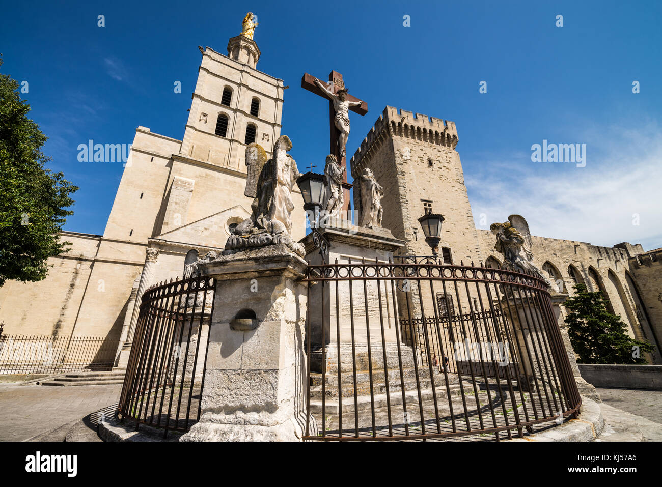 Avignon Cathedral, Notre Dame des Doms d'Avignon, Avignon, France ...