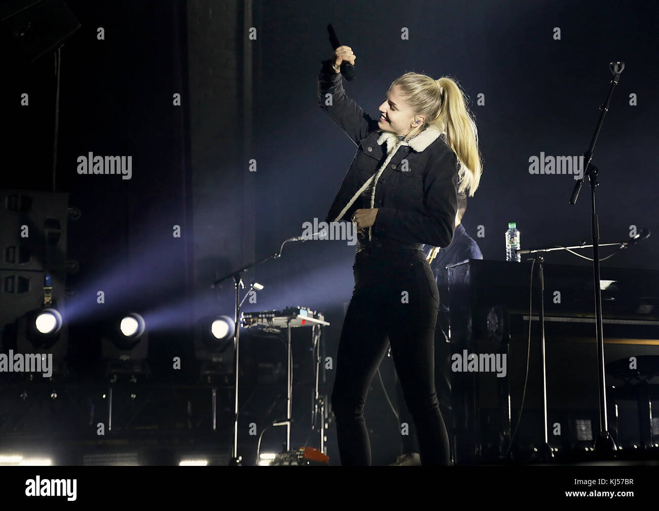 London Grammar Performing at Manchester O2 Apollo Featuring: London ...