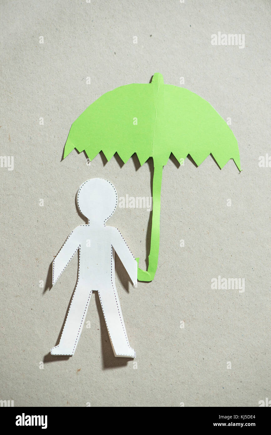 Paper men cutout hi-res stock photography and images - Alamy