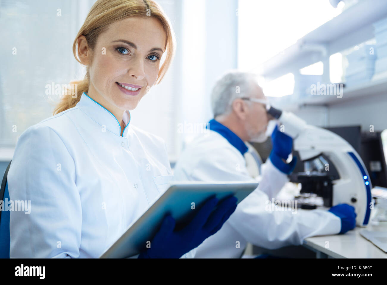 Laboratory vigorous hi-res stock photography and images - Alamy