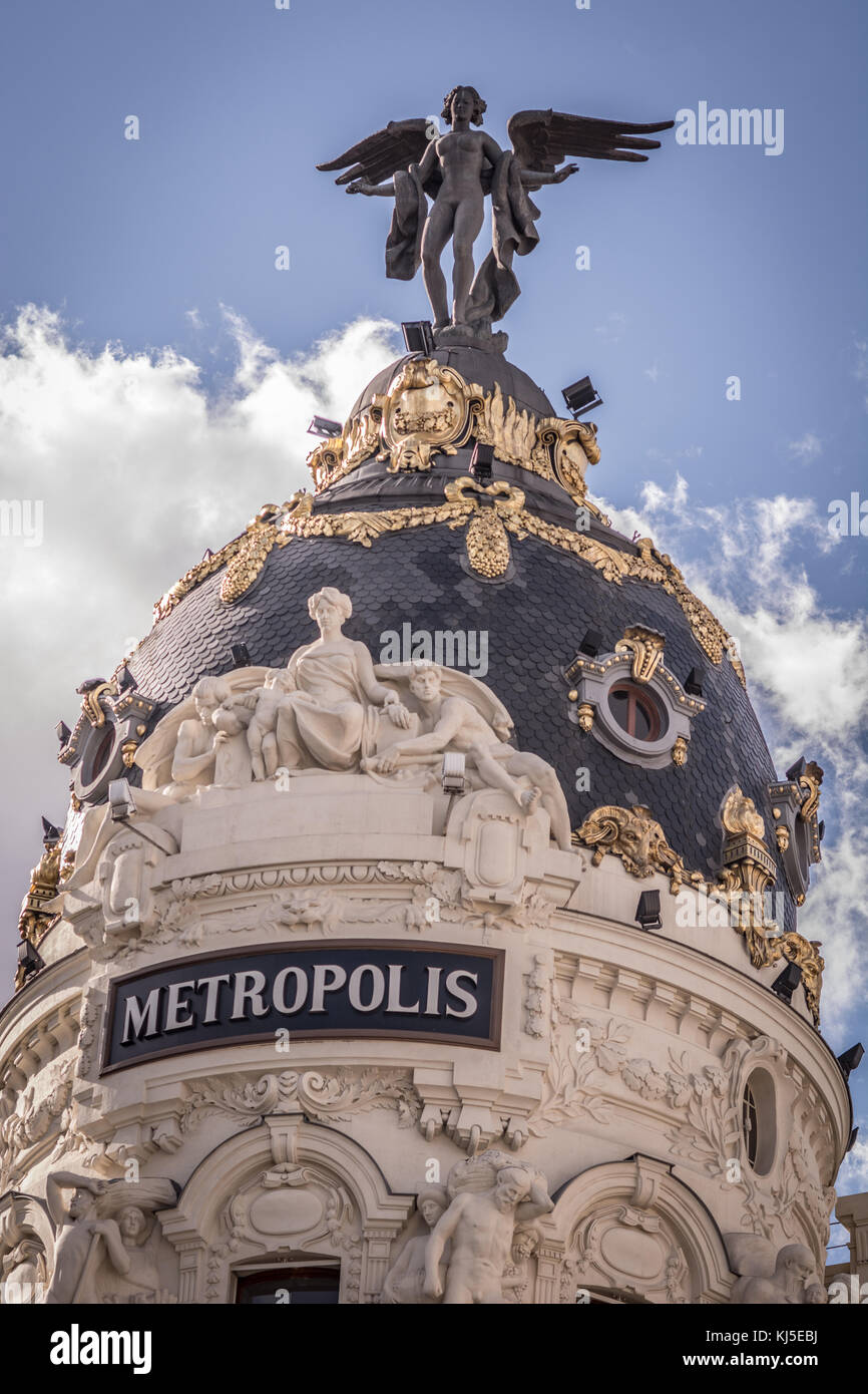 Metropolis Building or Edificio Metrópolis Stock Photo - Alamy