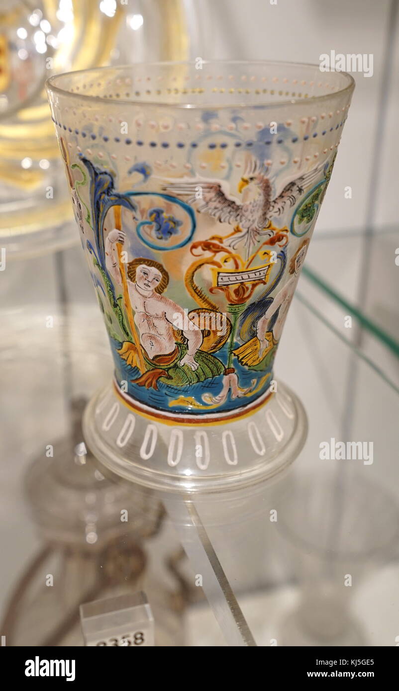 German glassware 16th century hi-res stock photography and images - Alamy