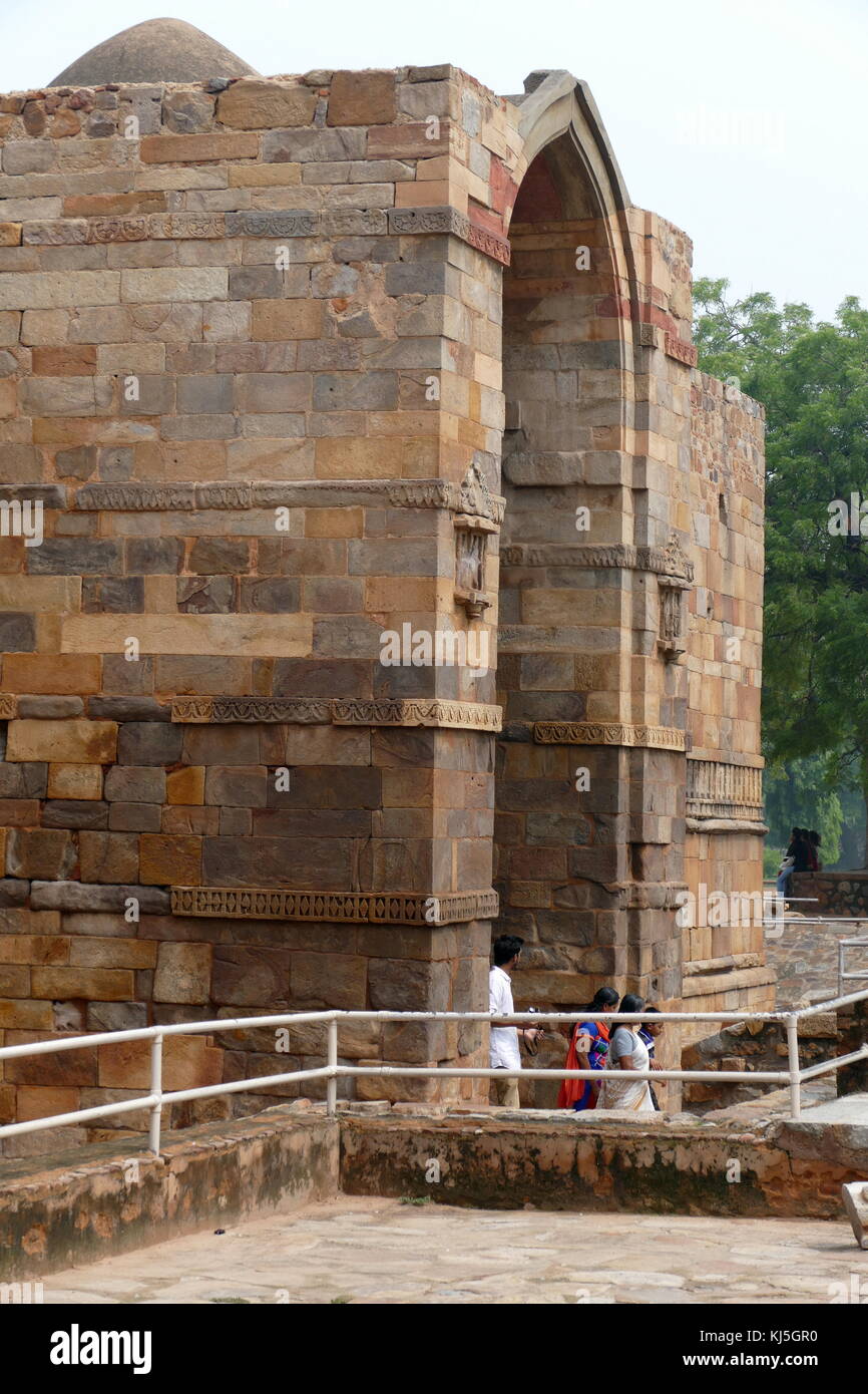 The Qutb complex is an array of monuments and buildings at Mehrauli in ...