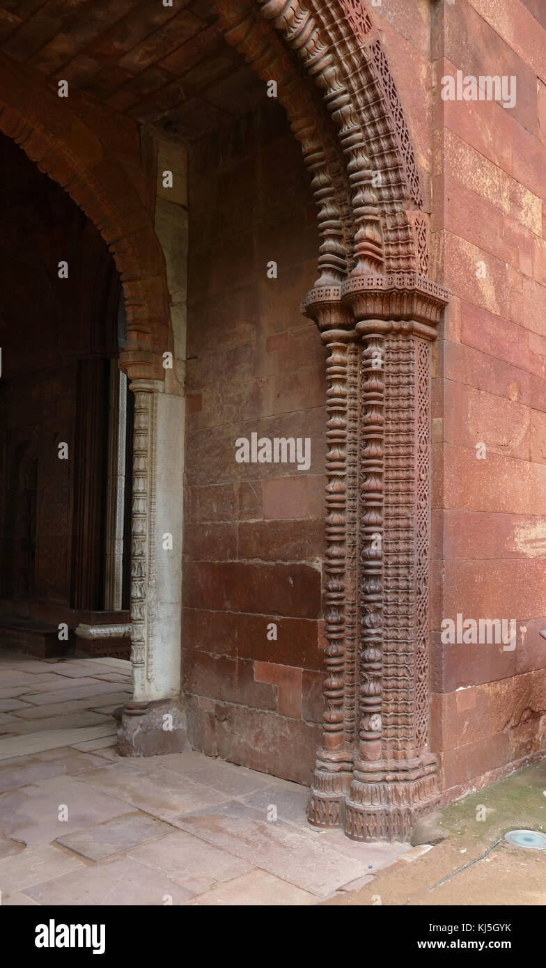 The Qutb complex is an array of monuments and buildings at Mehrauli in ...