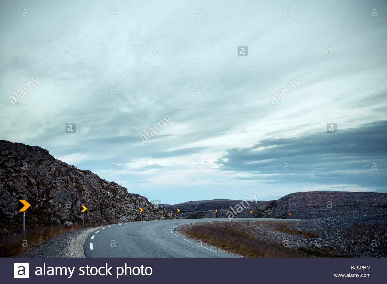 Right Hand Bend Stock Photos & Right Hand Bend Stock Images - Alamy
