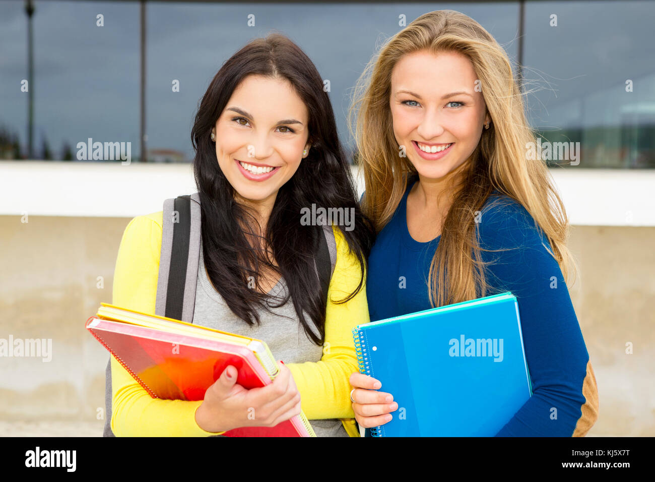 Beautiful students book hi-res stock photography and images - Alamy