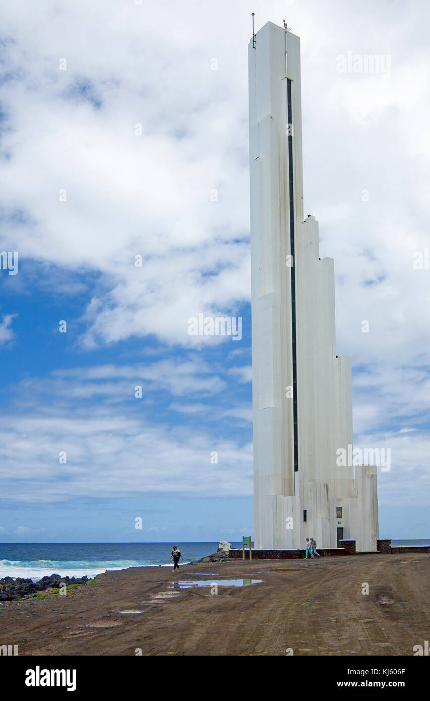 Faro de Punta del Hidalgo, futuristic lighthouse at Punta del Hidalgo ...