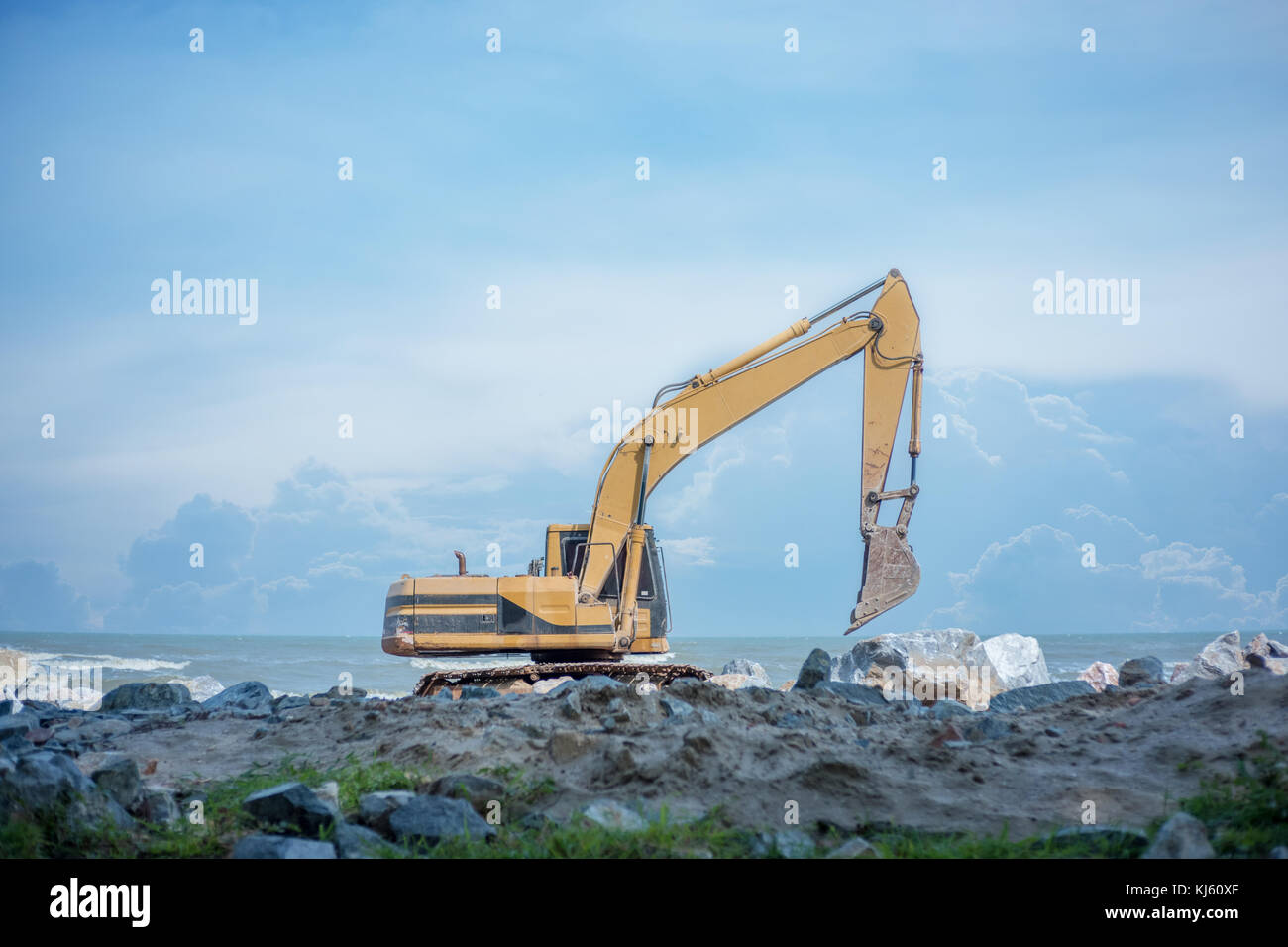 man work construction site excavator earthmoving Stock Photo - Alamy