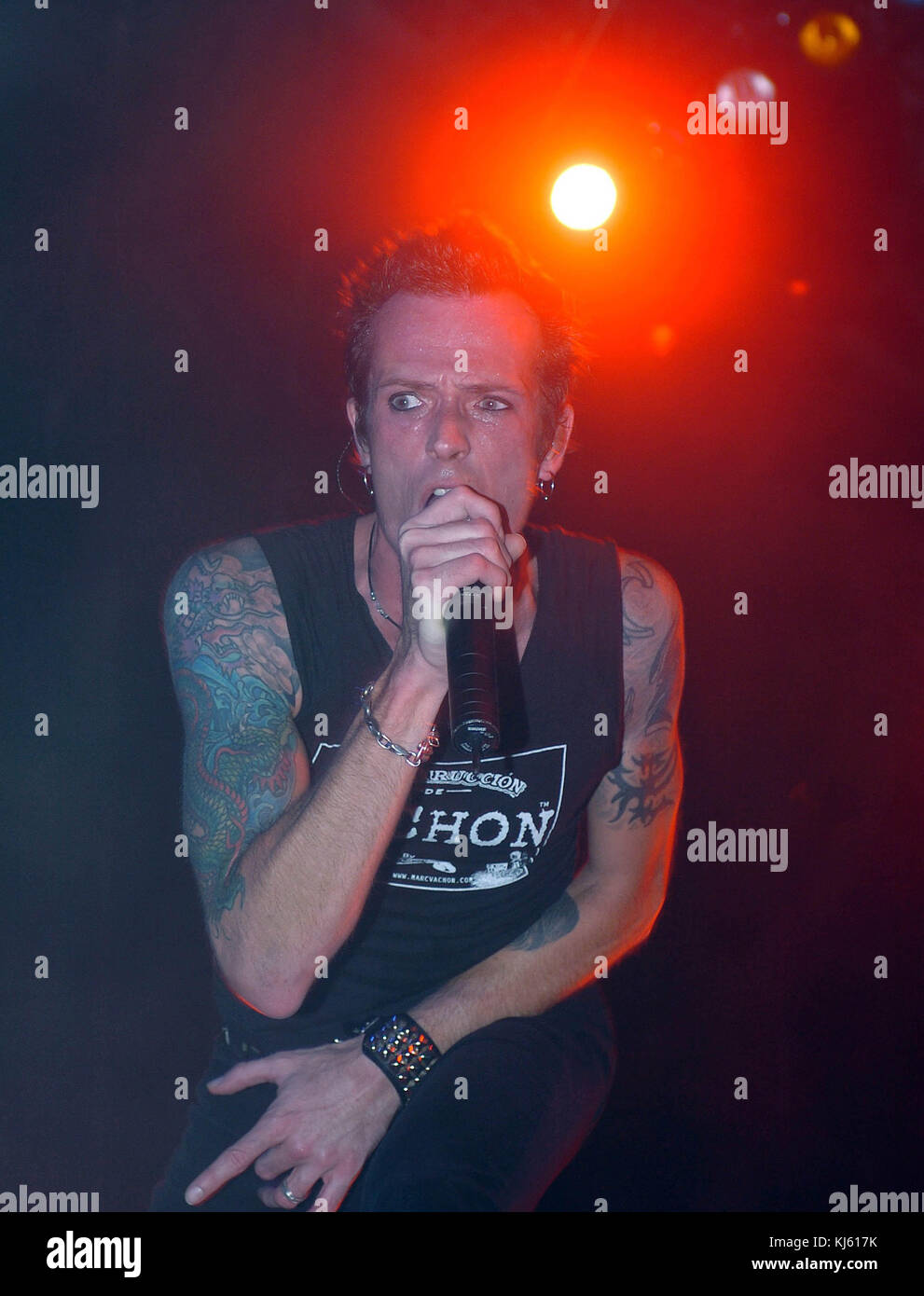 ATLANTIC CITY, NJ - JUNE 26: Velvet Revolver (Slash, Scott Weiland ...