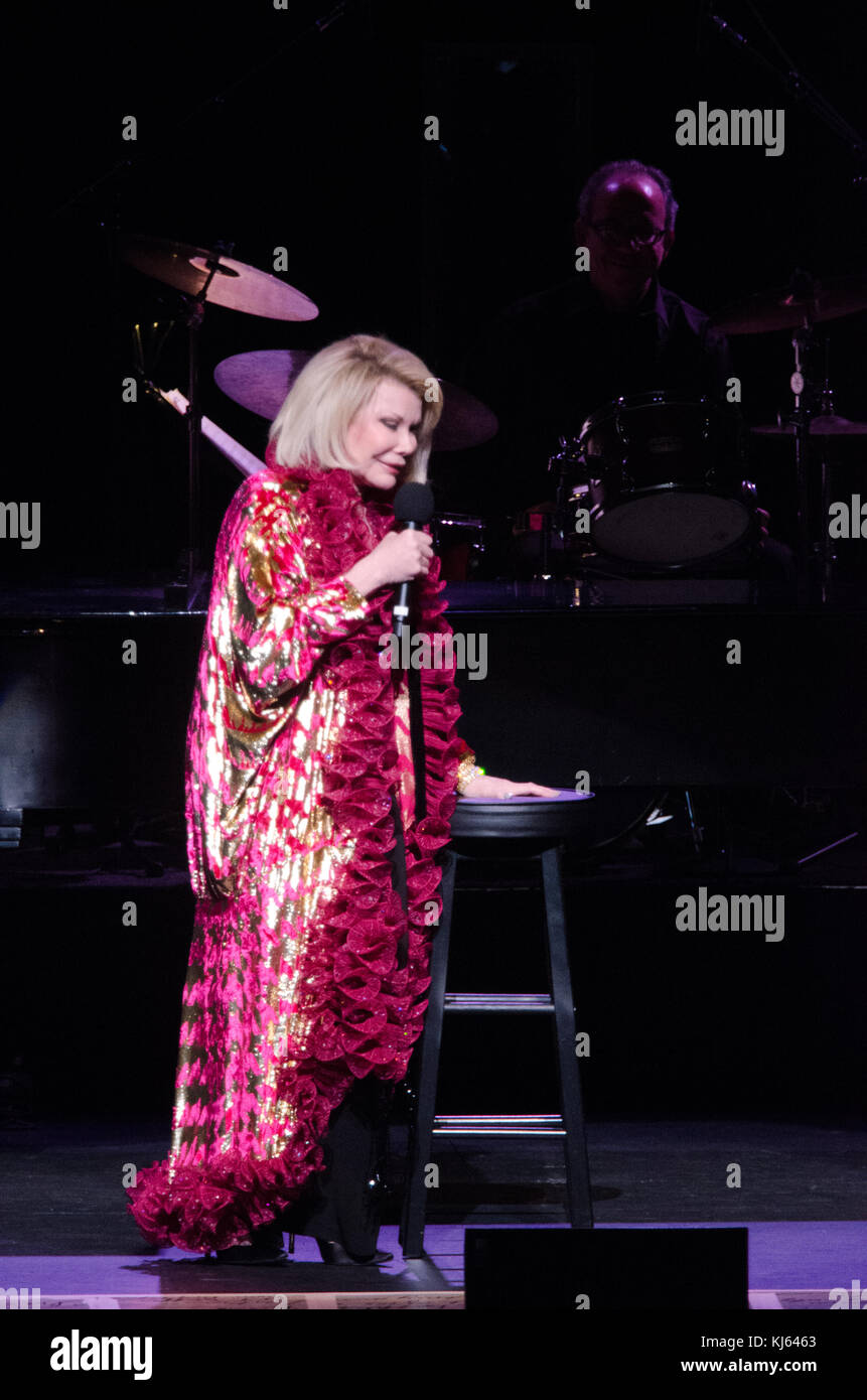 Joan alexandra molinsky hi-res stock photography and images - Alamy