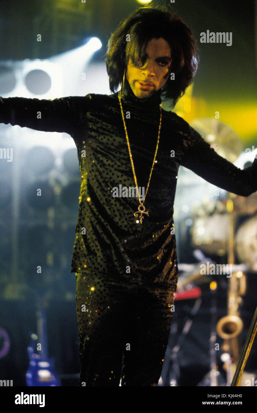 MIAMI, FL - AUGUST 15: Prince performs at the Miami Arena on August 15 ...