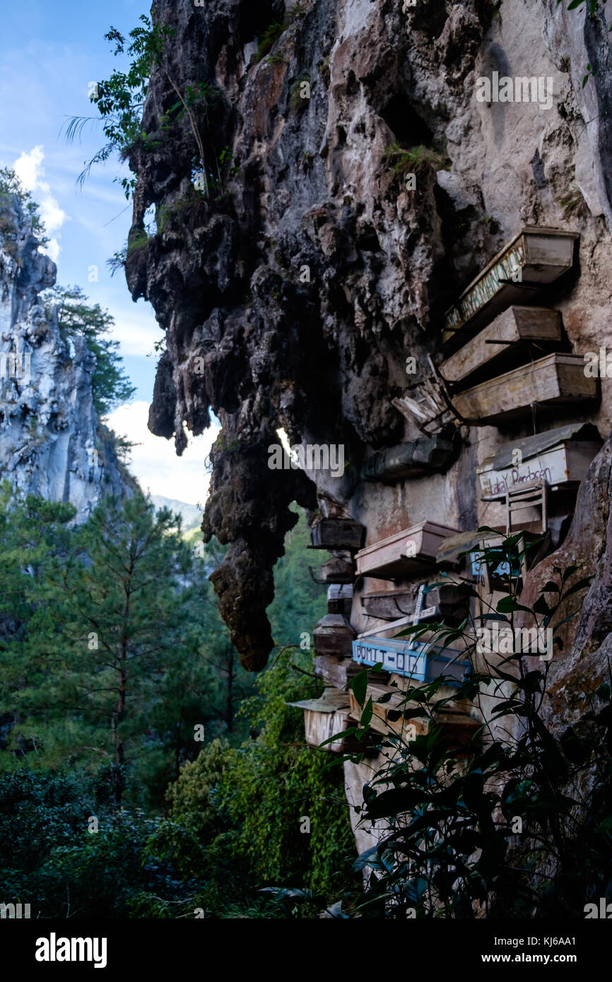 Hanging coffins in Luzon, Philippines Stock Photo - Alamy