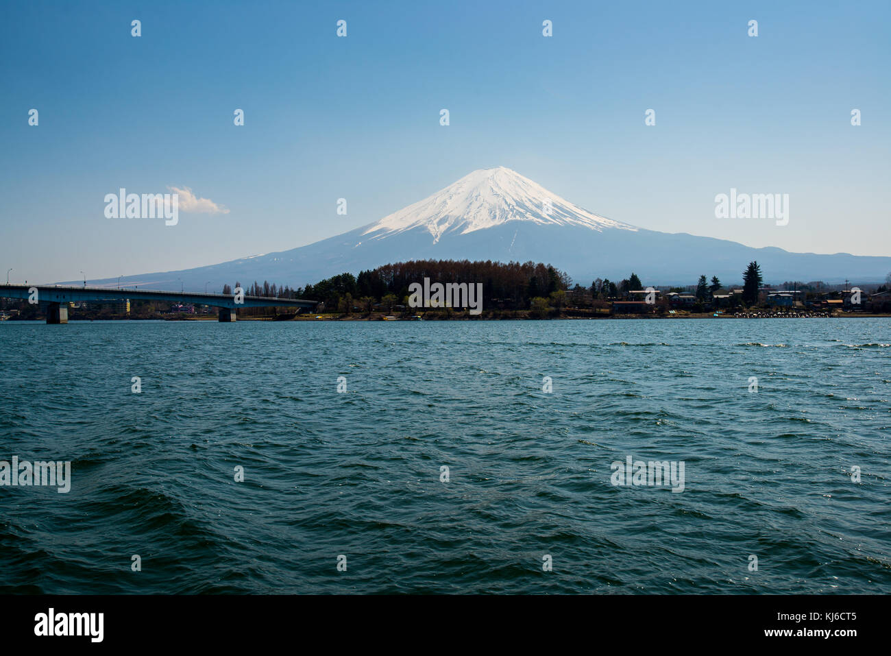 Mt. Fuji (Fujisan) behind the lake, Volcano in Japan Stock Photo - Alamy