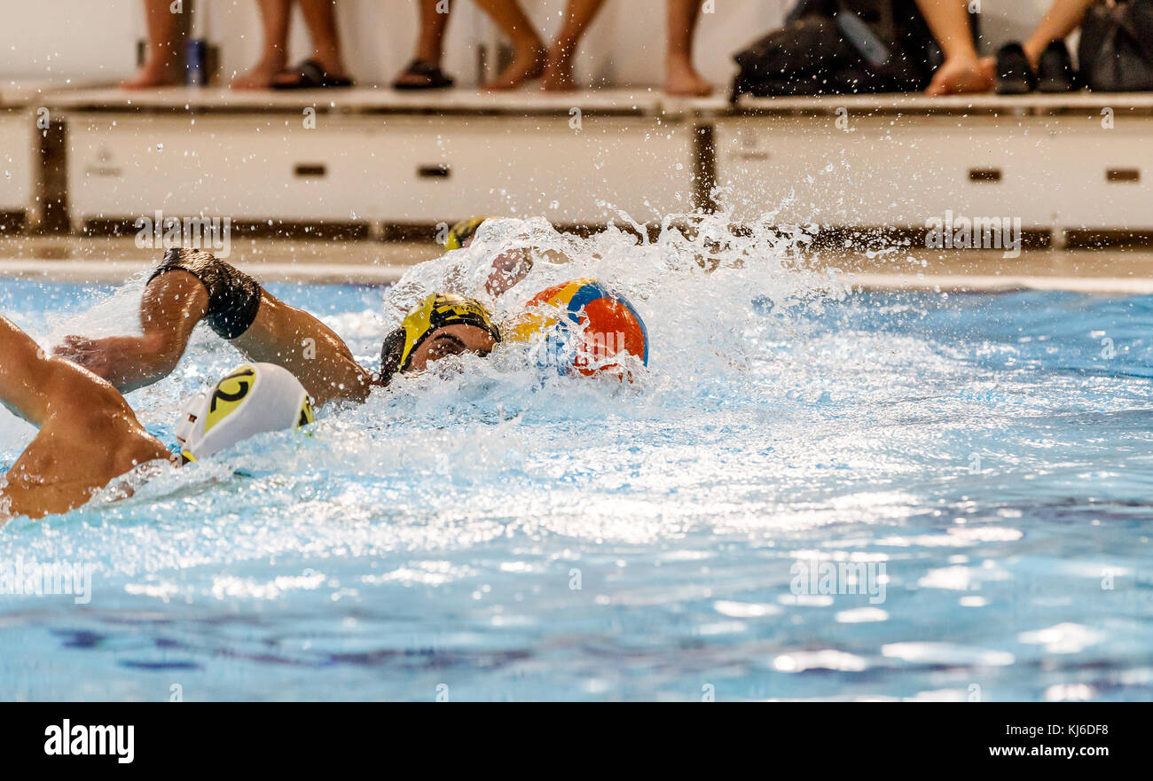 Kids playing water polo hi-res stock photography and images - Alamy