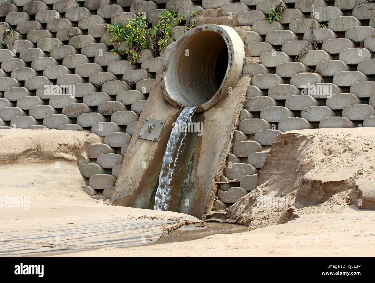 Drain pipe rocks hi-res stock photography and images - Alamy
