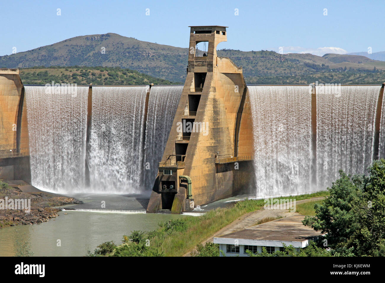 Wagendrift Dam on Bushman's River, near Estcourt, KwaZulu Natal, South ...